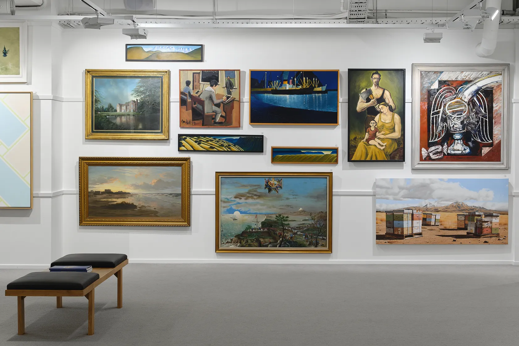 MICHAEL HIGHT - Ruapehu | International Art Centre